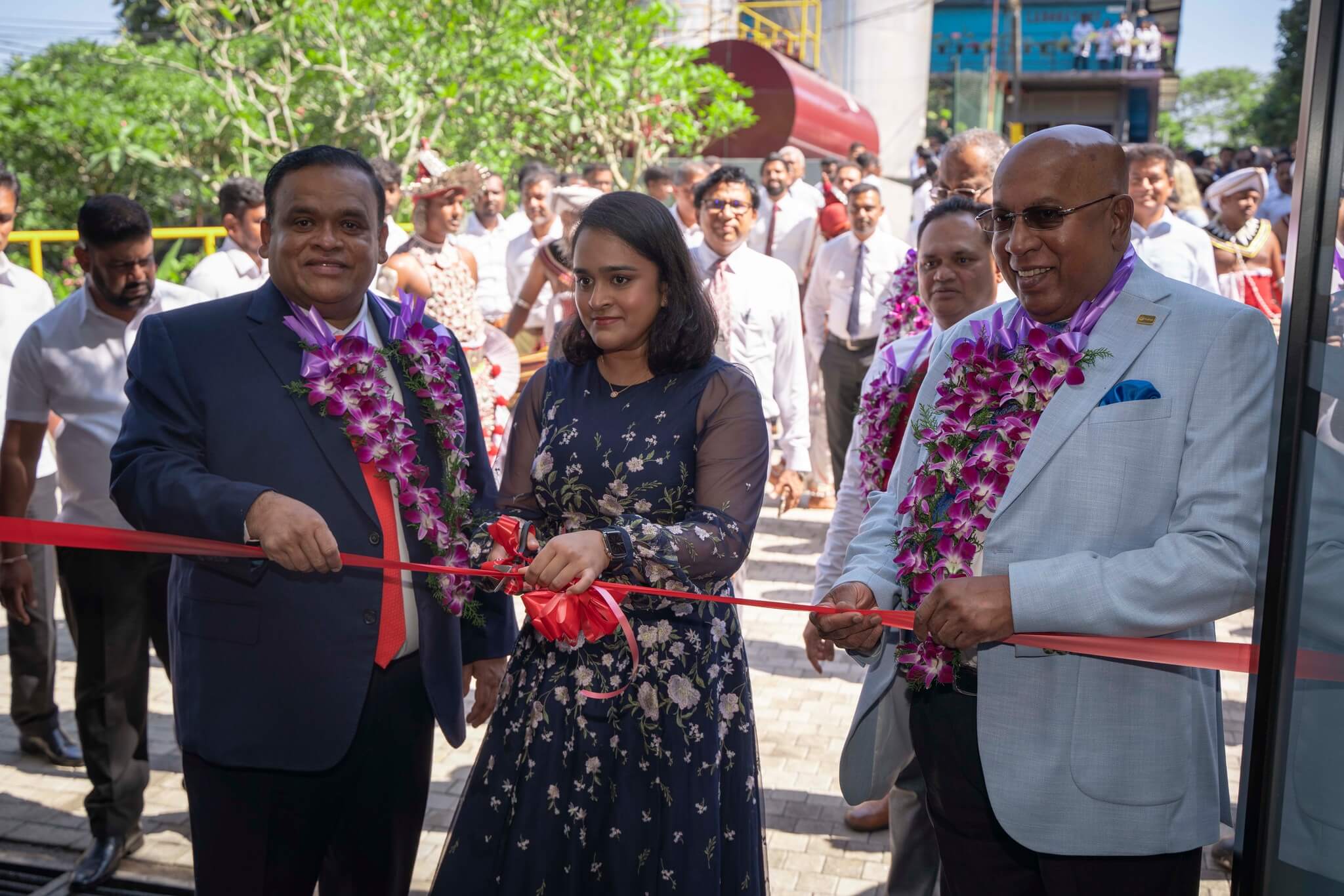 Dipped Products PLC commissions new Rs. 1 Bn natural rubber glove production plant in Hanwella ...
